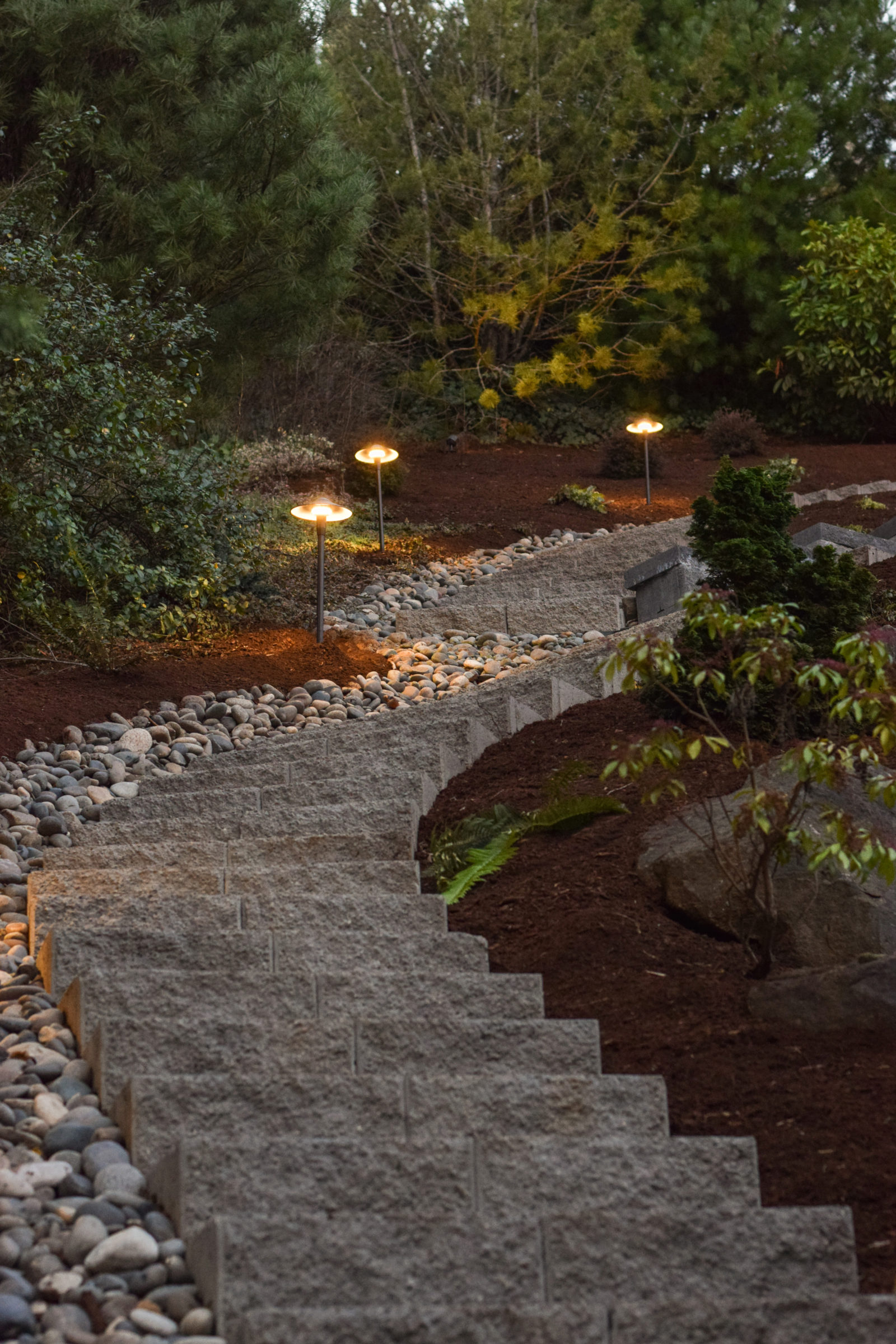 J's Custom Landscaping: Landscape lighting and knowing your angles